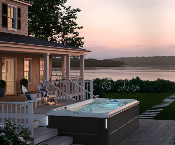 Jacuzzi® Swim Spas Calwest