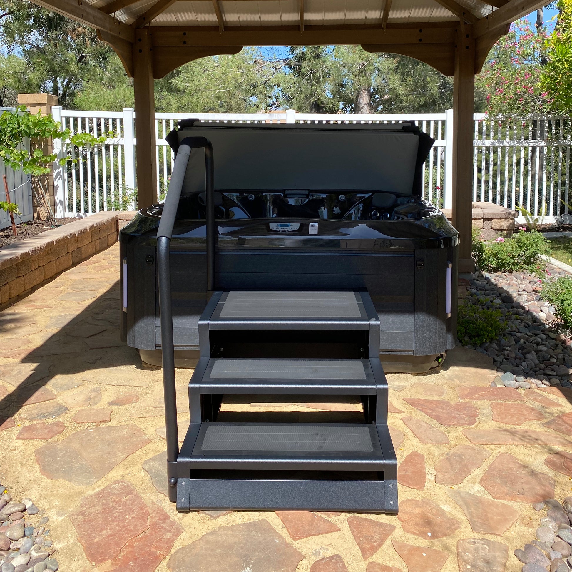 Leisure Concepts Mod Step 3 w/ Side Rail MODESTEP3-BLK-SR3 – CALWEST