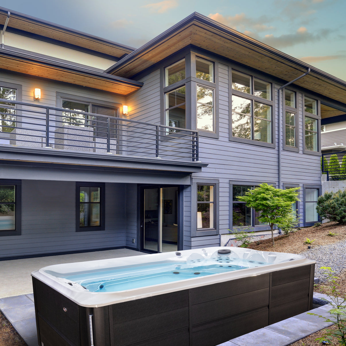 Jacuzzi® J-16™ PowerActive™ Swim Spa Package - Platinum Smoked Ebony – CALWEST